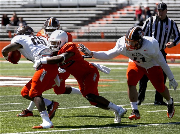 BG football adds 10 players to roster | The Blade