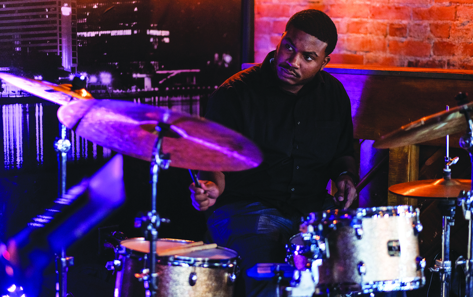 Mentors help young musicians carry on Toledo’s jazz tradition - The Blade