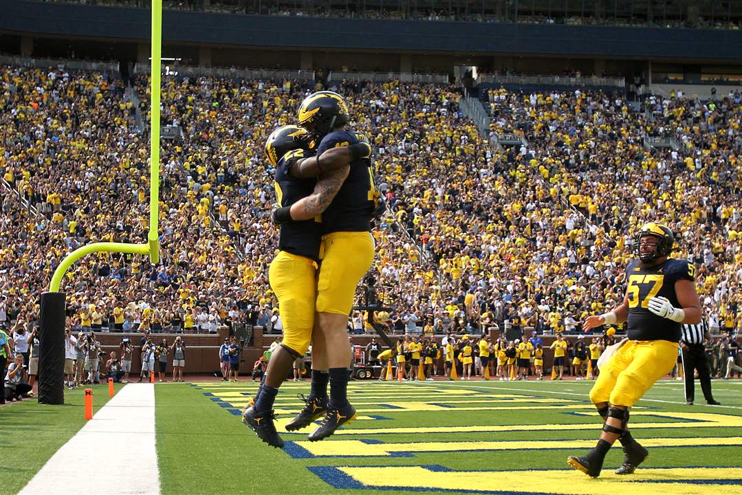 IN PICTURES: Michigan 29, Air Force 13 - The Blade