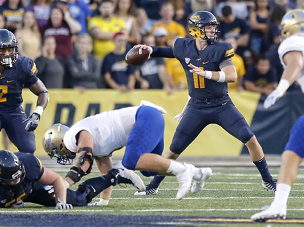 UT's Woodside climbs all-time passing lists | The Blade