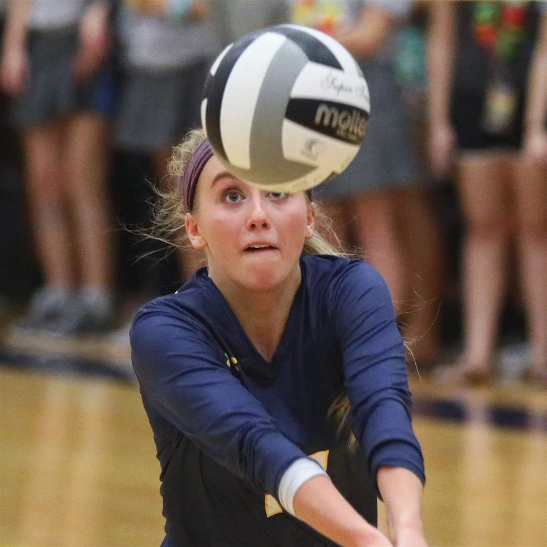 IN PICTURES: Notre Dame 3, St. Ursula 1 - The Blade