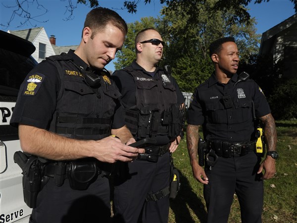 Toledo police participate in virtual ride-along | The Blade