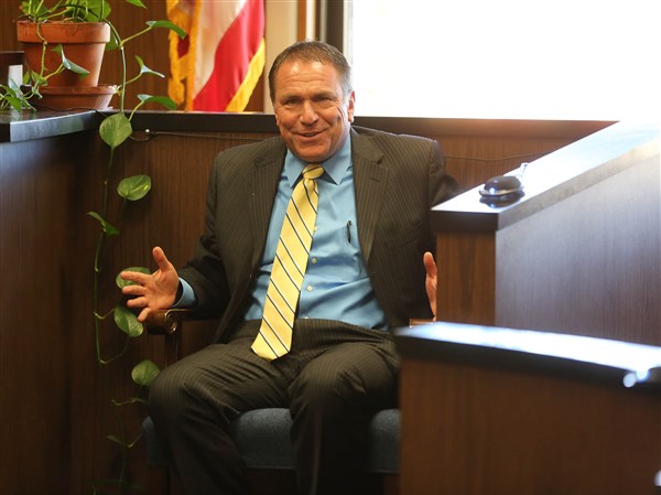 Washington Local gets trashed with Hickey election | The Blade