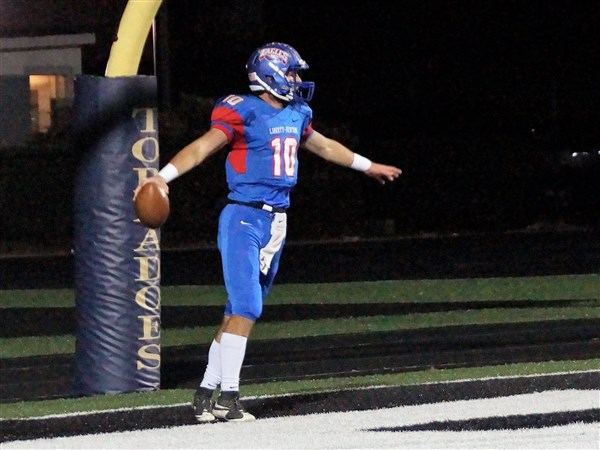 Three Liberty-Benton football players named first team D-VI All-Ohio ...
