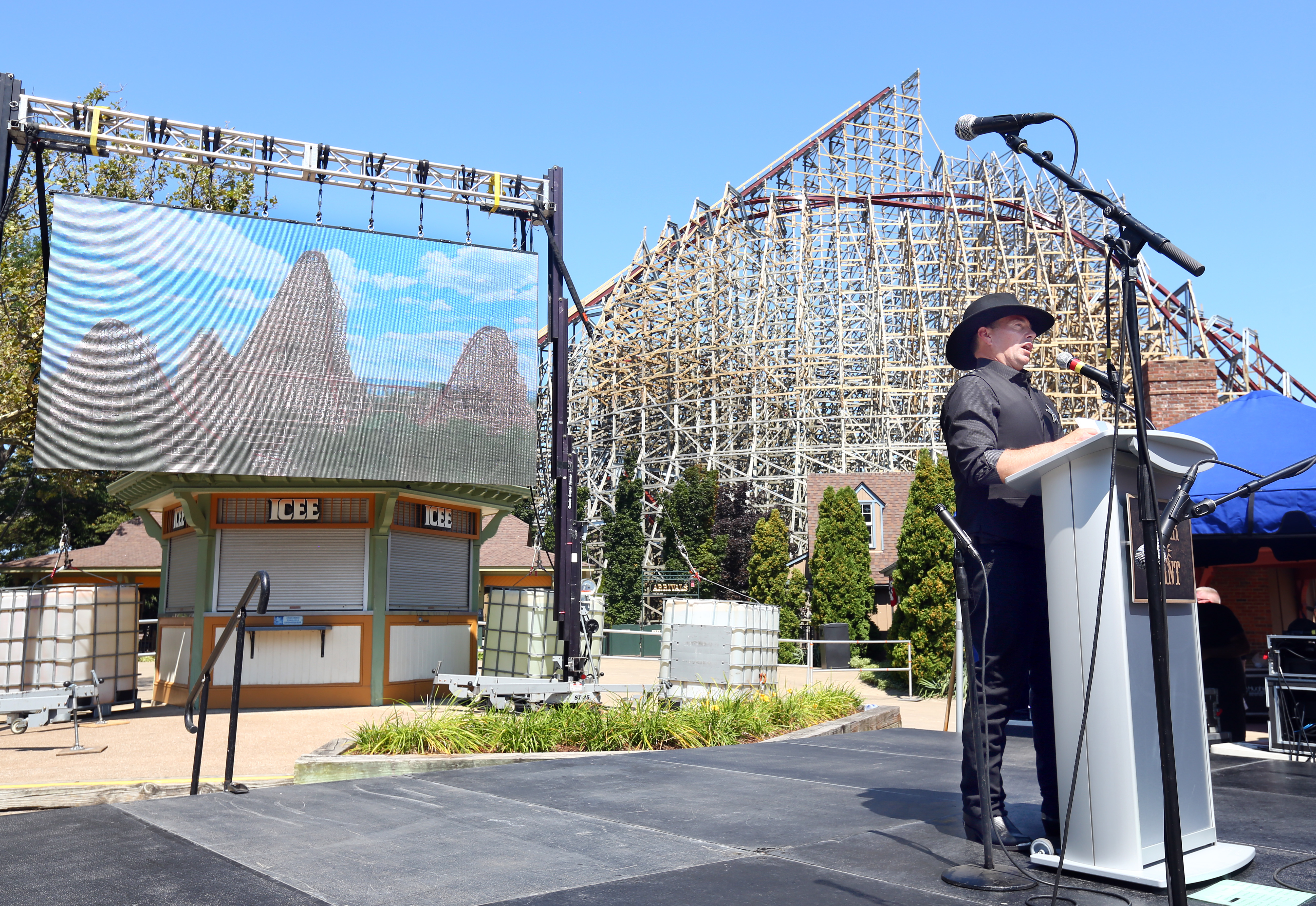 Industry veteran Fisher hired as new Cedar Fair COO - The Blade