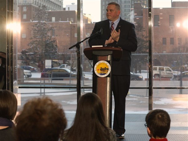 Watch the swearing-in ceremony for Toledo's new mayor, Wade ...