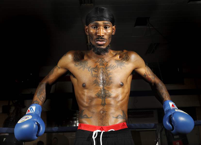 Toledo's Robert Easter, Jr., lives out boxing dream - The Blade