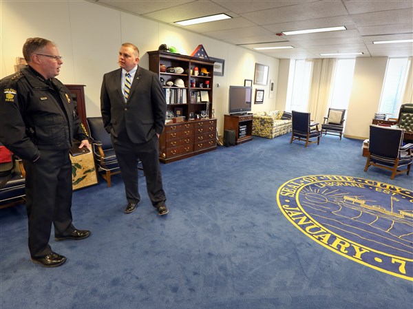 Toledo mayor, police chief to discuss violence | The Blade