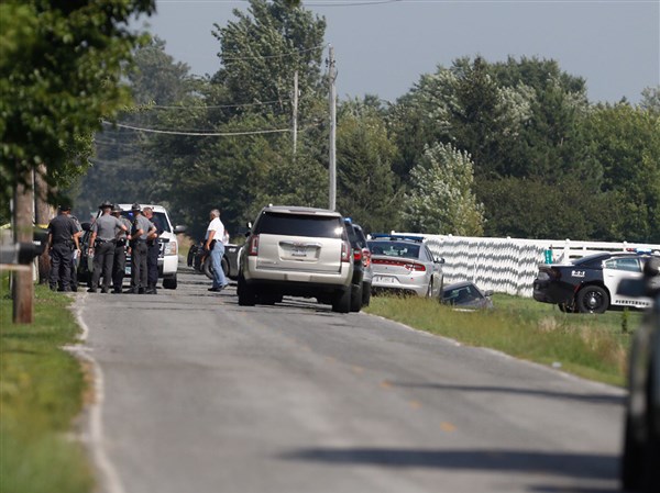 Perrysburg Township police officers who fatally shot gunman identified ...