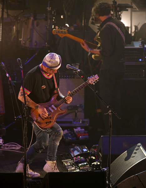 Modest Mouse rocks Stranahan Theater - The Blade