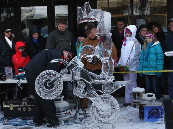 Taking a cut out of winter at ice-carving championships | The Blade