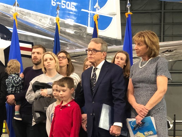 Gov.-elect Mike DeWine keeps focus on family for inaugural weekend ...