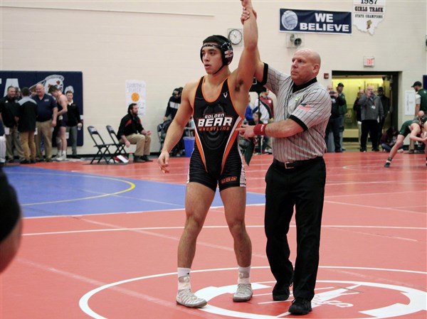 Super Gibsonburg wrestler Mendoza primed for final stretch | The Blade
