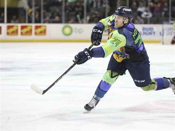 Defenseman Mike Moffat returns to Walleye | The Blade