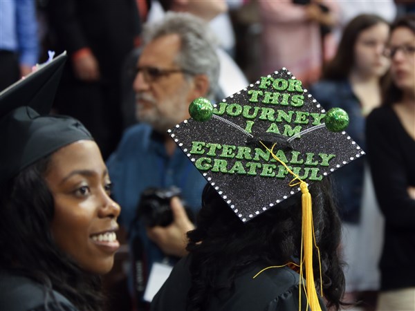 Graduates celebrate spring commencement in Bowling Green | The Blade
