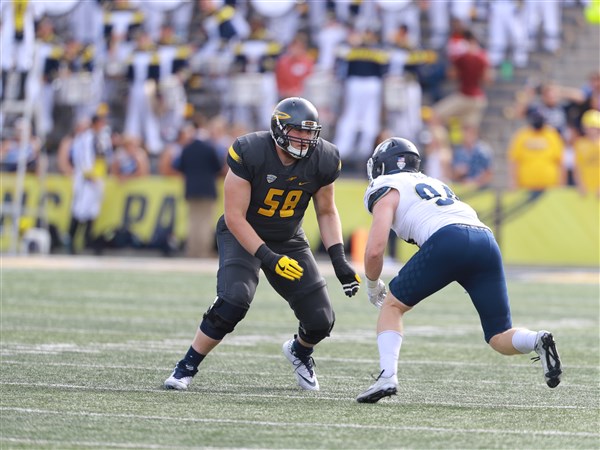 UT offensive tackle Bell developing into vocal leader | The Blade