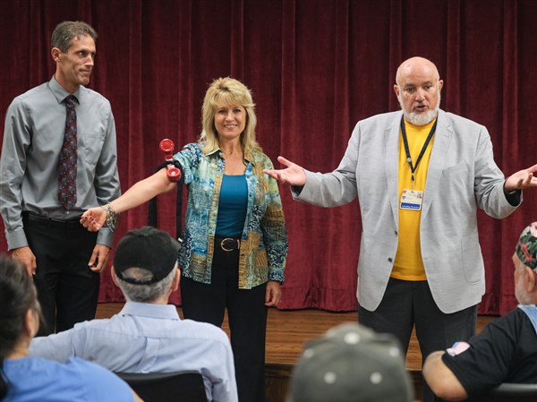 Toledo residents learn how to respond to possible mass shootings | The ...