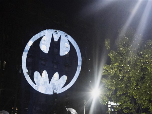 Displays of bat signal celebrate Batman's 80th anniversary | The Blade