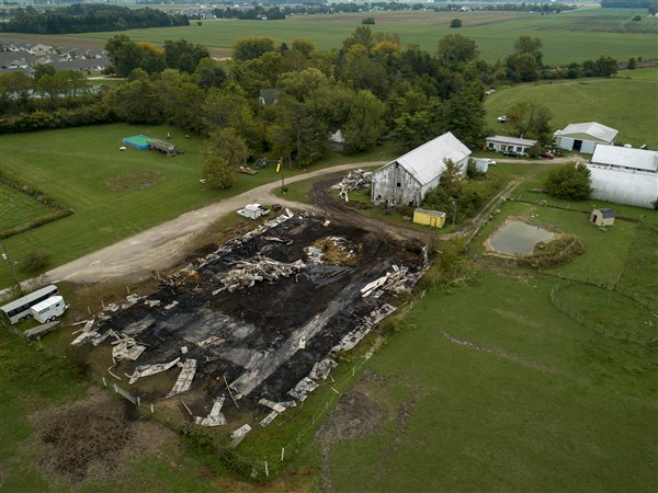 Perrysburg-area barn fire that killed horses remains under ...