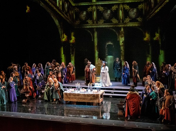 A turbulent 'Macbeth' manages to underwhelm its audience | The Blade