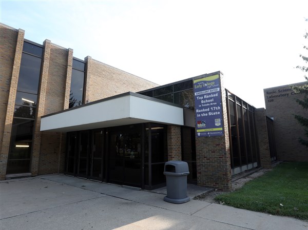 TPS to move Toledo Early College program to former UT alumni center ...