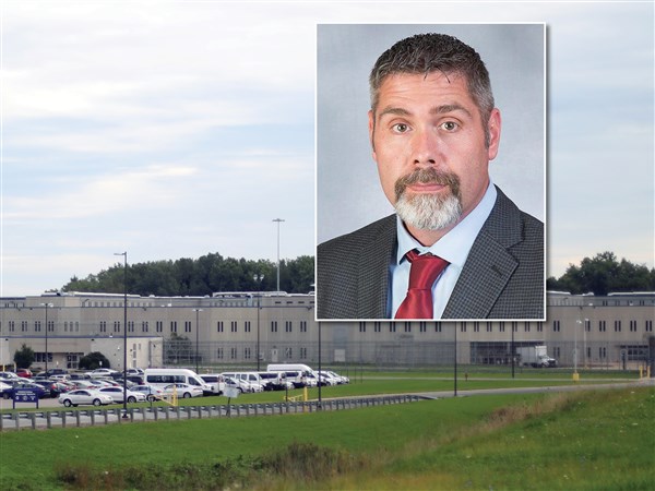 State prison warden resigns amid investigation | The Blade