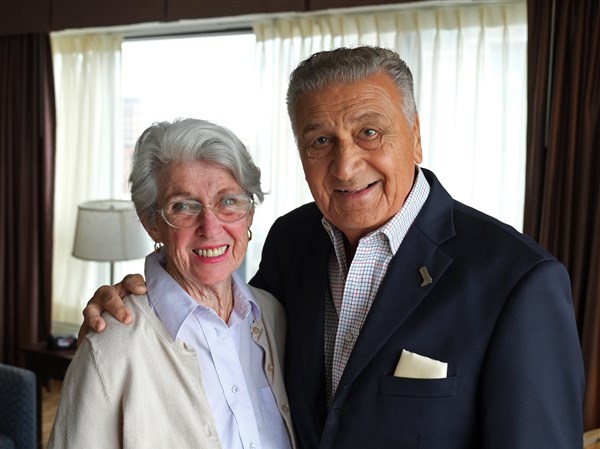 Toledo native Andrew Fenady dies at 91, after decades spent in ...