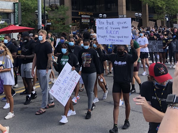 Michigan, Eastern Michigan student-athletes join for BLM protest | The ...