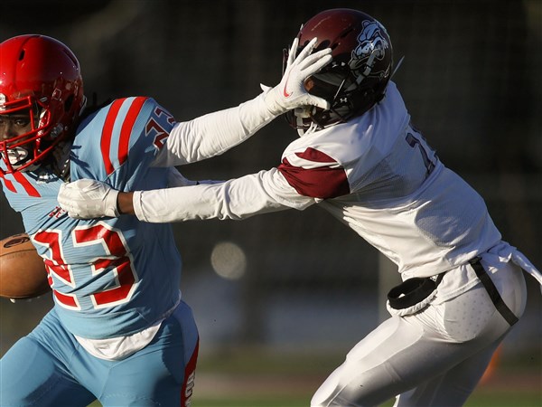 Photo Gallery: Bowsher 20, Scott 0 | The Blade