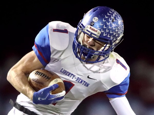 Blade Football Poll: Rankings shake-up in middle divisions | The Blade