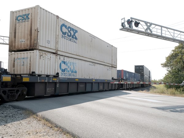 Investigation underway after CSX employee killed in rail yard Sunday ...