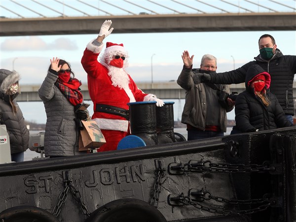 Photo gallery: 2020 Christmas Tree Ship arrives | The Blade
