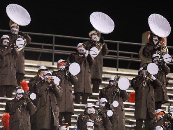 BGSU marching band celebrating 100 years with 'Sounds of the Stadium ...