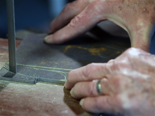 Toledo Magazine: Knife-maker turns steel into unique blades | The Blade