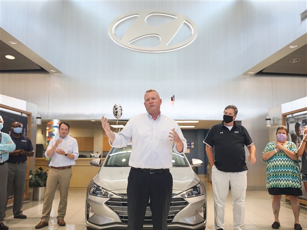 Returning excitement to car buying at heart of Steve Taylor's new book ...