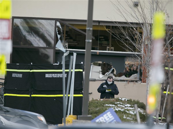 Gun in supermarket shooting bought 6 days earlier, officials say | The ...