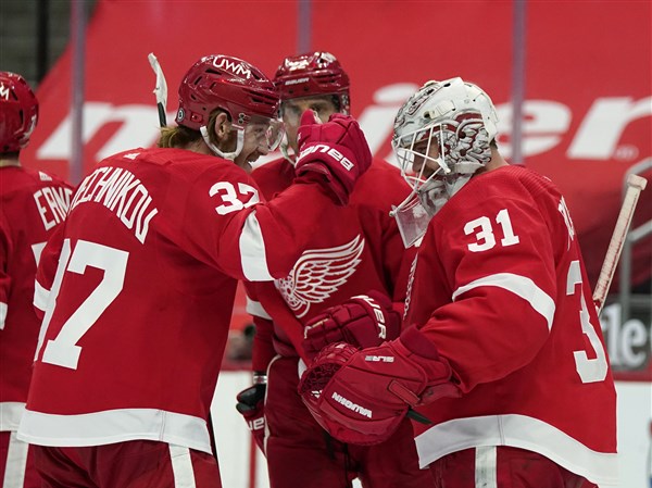 3rd period surge lifts Red Wings over Blue Jackets, 4-1 | The Blade