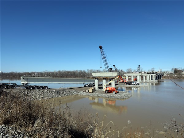 Photo Gallery: Bridge under construction over Maumee River | The Blade