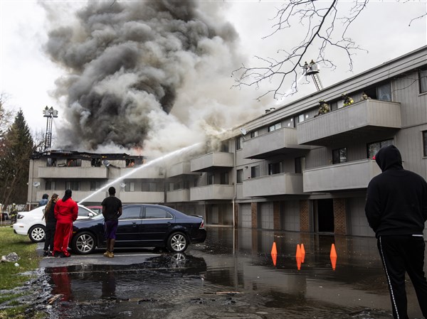 Groups step up to help Toledo residents displaced by apartment fire ...