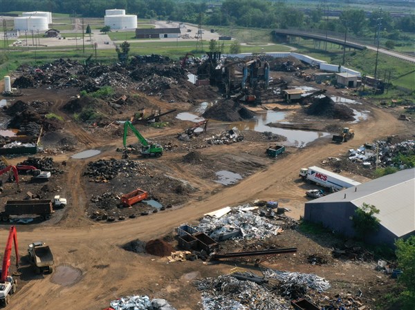 Scrap-metal fire causes $100,000 in damage | The Blade