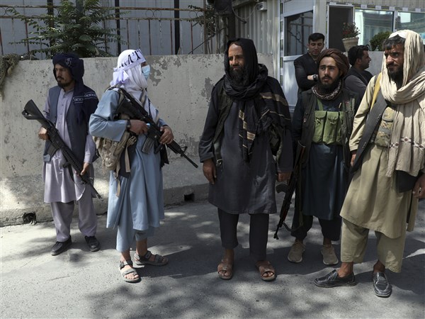 Kabul airport plunges into chaos as Taliban patrols capital | The Blade
