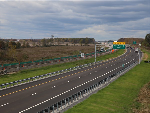 On Route 65 curves, ODOT gives up on solar-powered lane markings | The ...