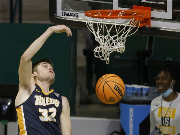 How did Shumate go from zero DI offers to being a difference-maker for ...