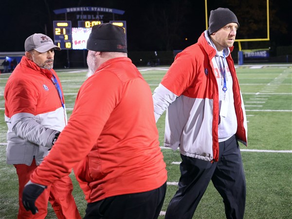 Port Clinton's Beau Carmon steps down as football coach | The Blade