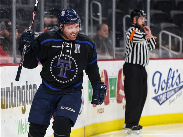 Memorial hockey game to honor 2 fallen Toledo police officers | The Blade