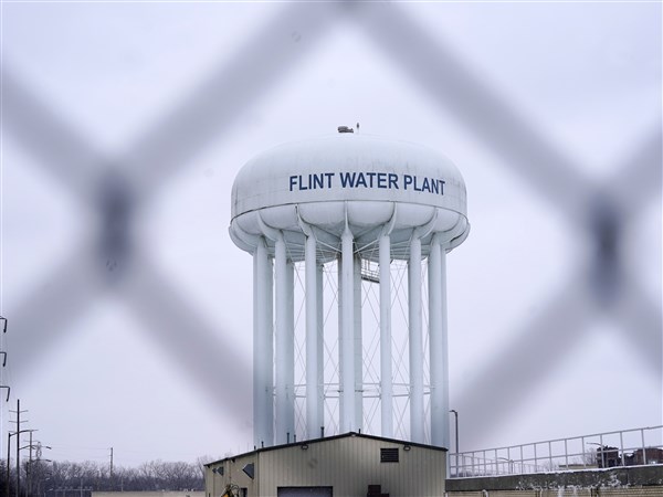 Charges spiked against ex-governor, 8 others in Flint water | The Blade