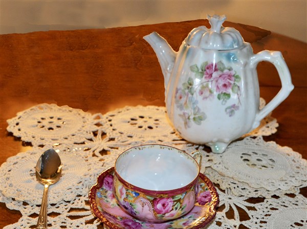 Powell: Tidied drawers invite a trip down memory lane | The Blade