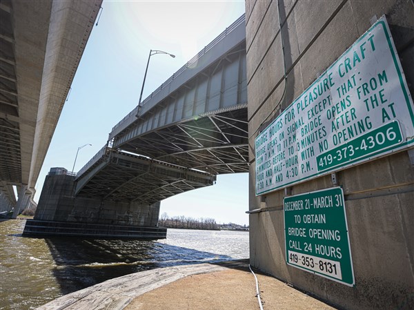 Craig Memorial Bridge reopens to traffic | The Blade