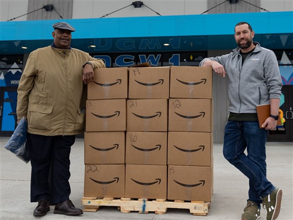 Amazon environmental committee prevents waste, contributes to community ...
