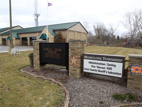 Monclova Township residents speak out against fire department ...